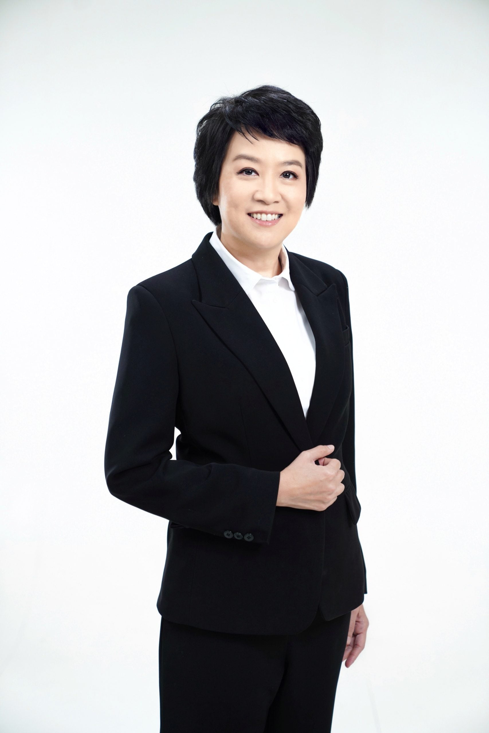 SCB ดึง "พรภัทร องนิธิวัฒน์" มือการเงินเครือ PSH นั่ง CFO คนใหม่ มีผล 1 ก.พ.66 : อินโฟเควสท์