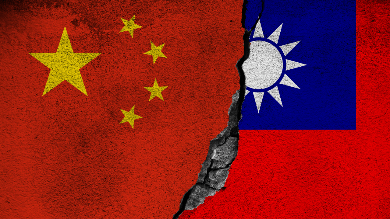 จีนเปิดฉากซ้อมรบใกล้ช่องแคบไต้หวัน ขณะทูตสหรัฐเยือนไต้หวัน : อินโฟเควสท์